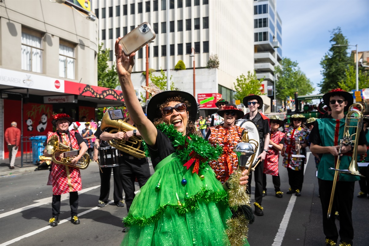 Myer City of Hobart Christmas Pageant winners - City of Hobart ...